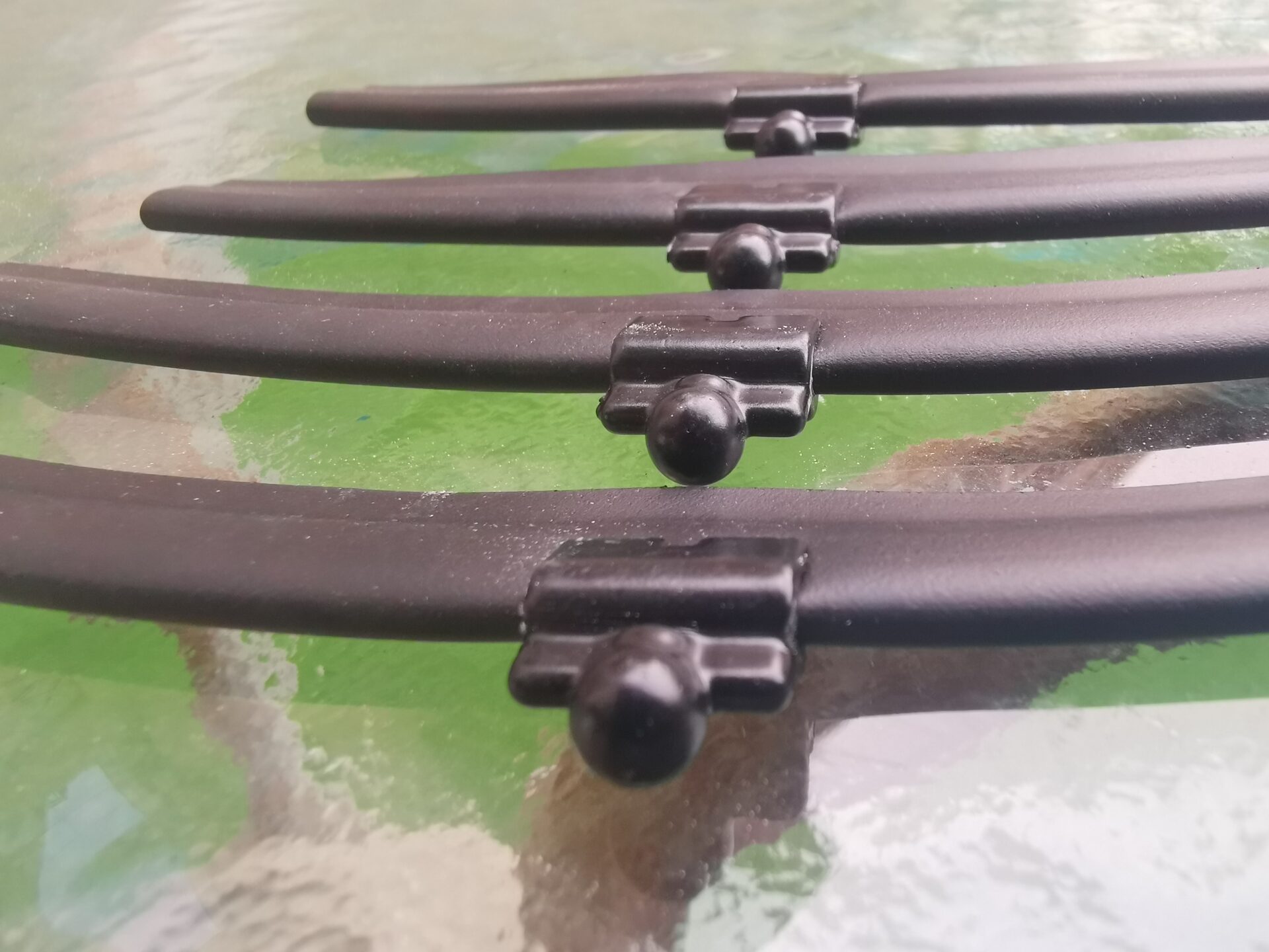 BMW E21/E23/E28/E30 Headlight Wipers Blade Set