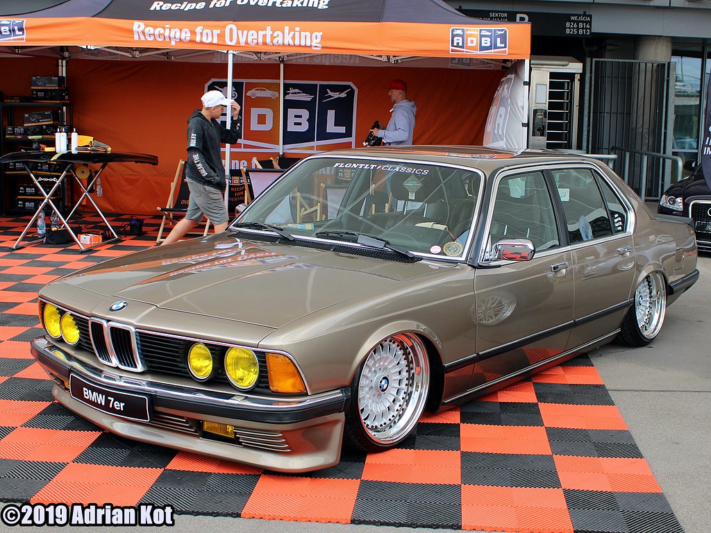 E23 Gallery | MY Classic Parts | BMW Custom Accessories