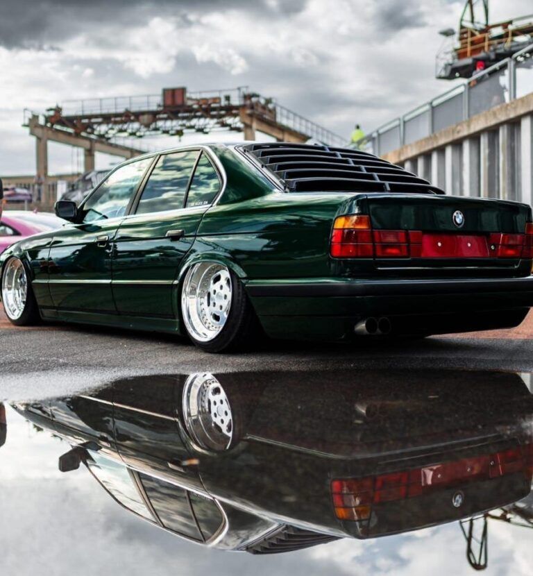 BMW E34 Rear Window Louver Visor Blinds abs-plastic | MY Classic Parts