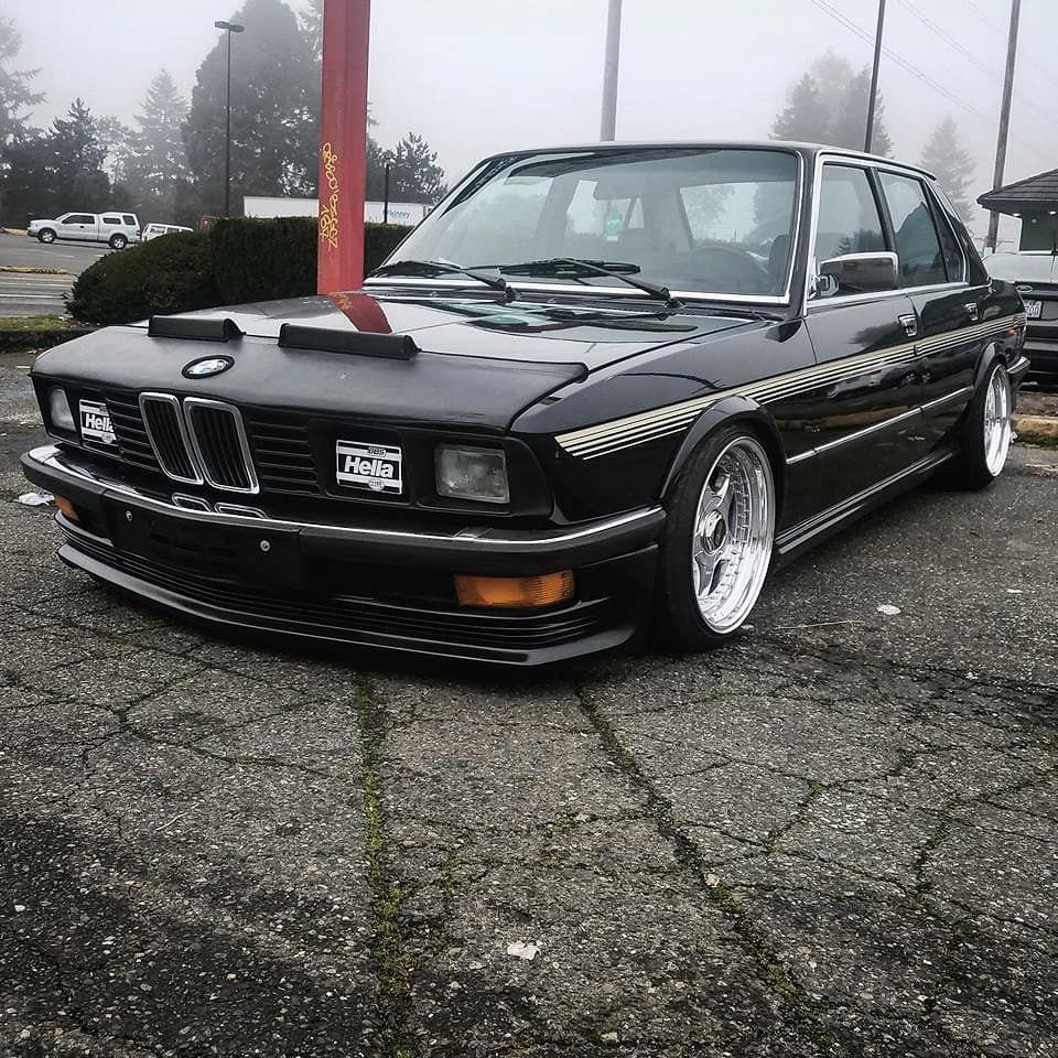 BMW E28 Racing Dynamics grille with double square headlights - abs-plastic