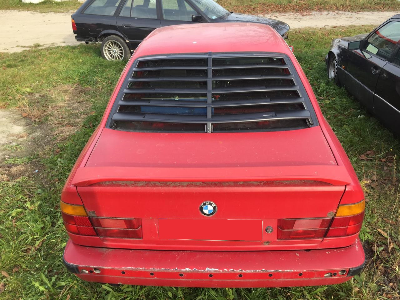 BMW E34 Rear Window Louver Visor Blinds abs-plastic | MY Classic Parts